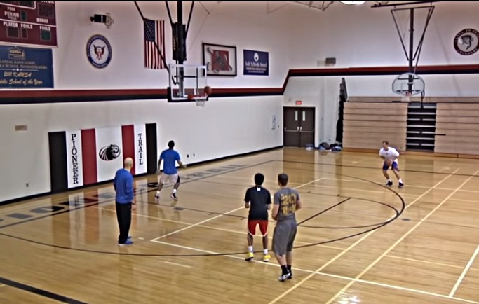 3 Crafty Hip Pocket Finishing Moves